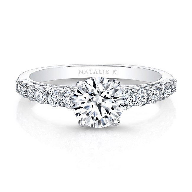 18K White Gold Scalloped Metal Work Engagement Ring